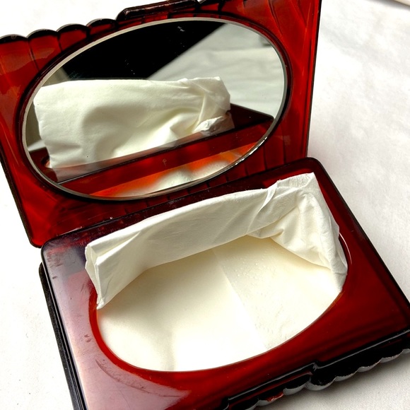 Bags | Vintage Tissue Compact With Oval Mirror Clamshell Style | Poshmark